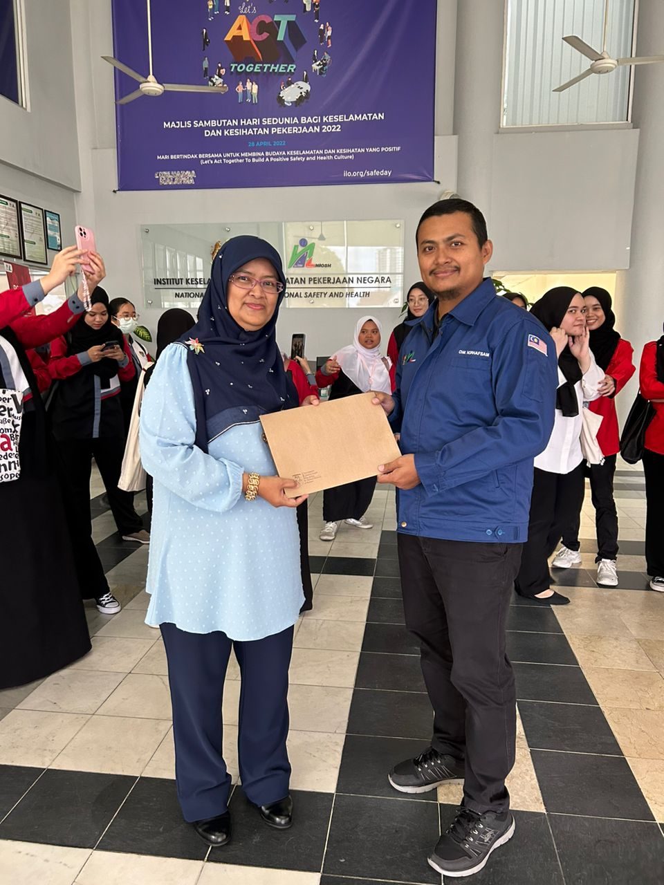NIOSH Terima Lawatan Sambil Belajar Mahasiswa UKM